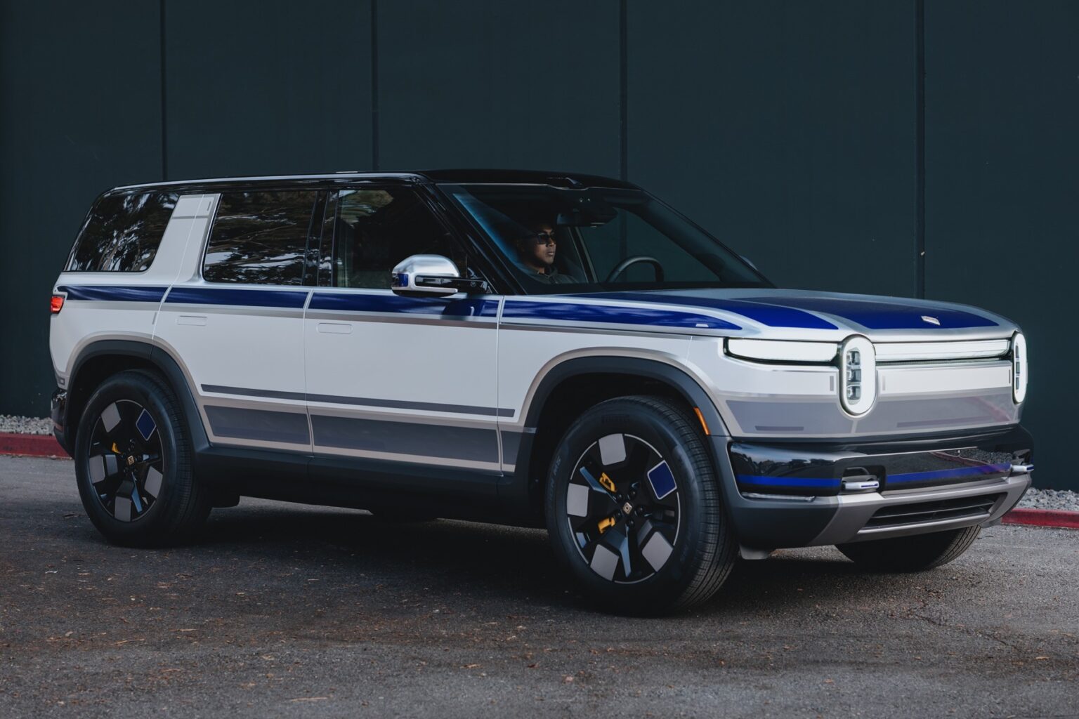 Rivian R2 Canada Launch Delayed